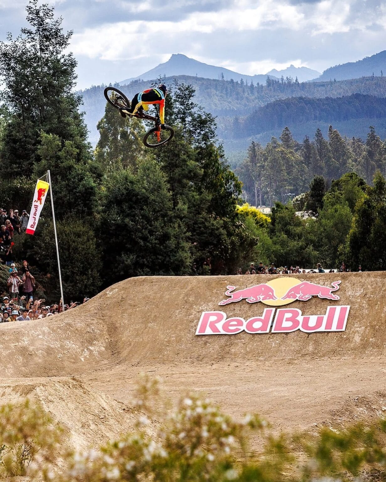 Jackson Goldstone: De un Niño Prodigio a Ganar el Red Bull Hardline 2025